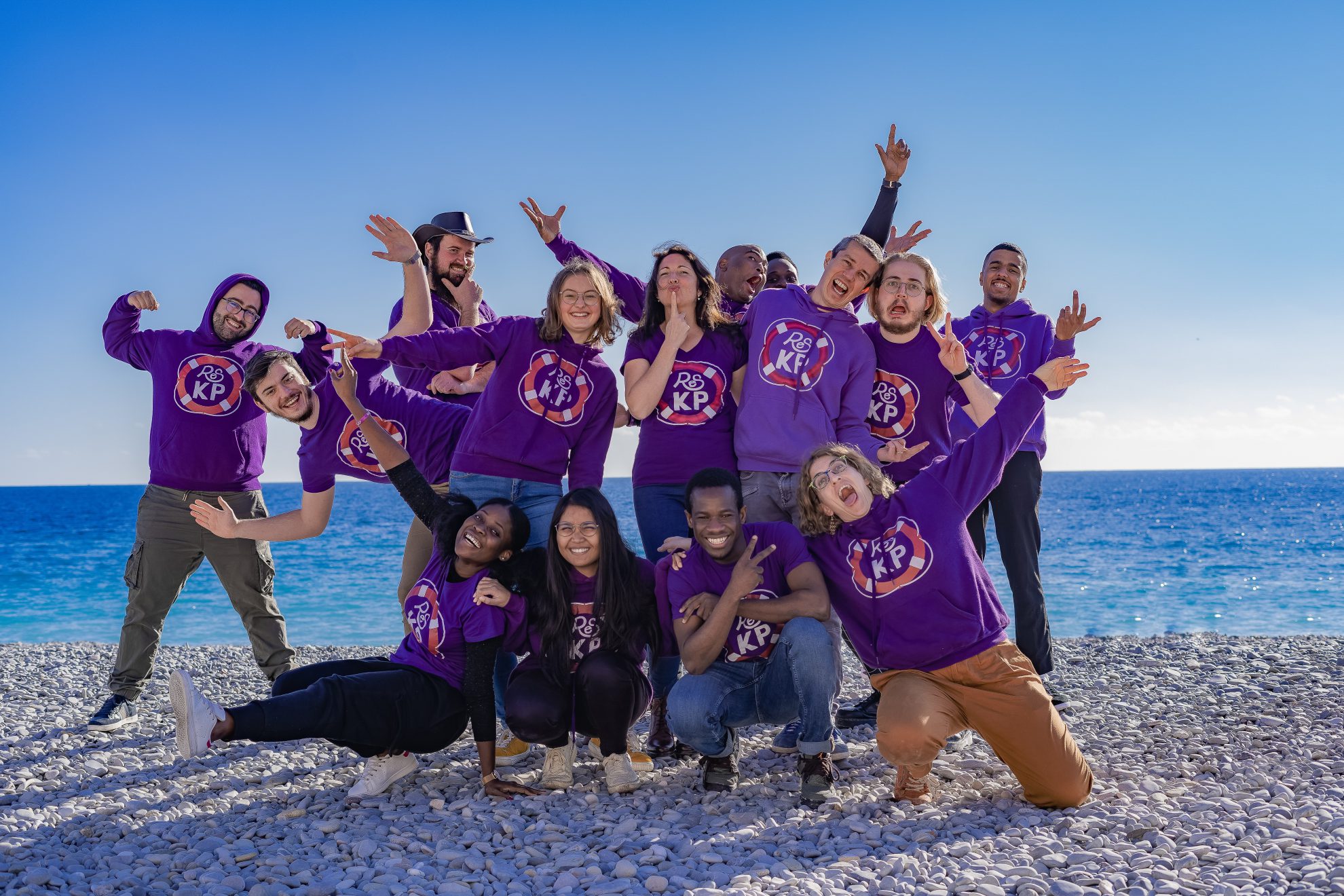 Employee clubs should be HR's favorite tool - 8 reasons why - Workrowd